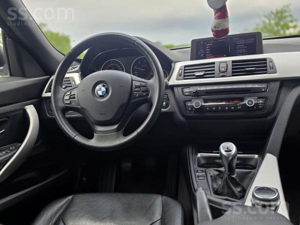 BMW 318 2013 LiepÄja vietnÄ Balts BMW 318 2013 LiepÄja, ar dzinÄja tilpumu 2.00 L un nobraukumu 360 tÅ«kst. km par 6200 ā¬, foto 8 vietnÄ AUTOMOTO.COM.LV