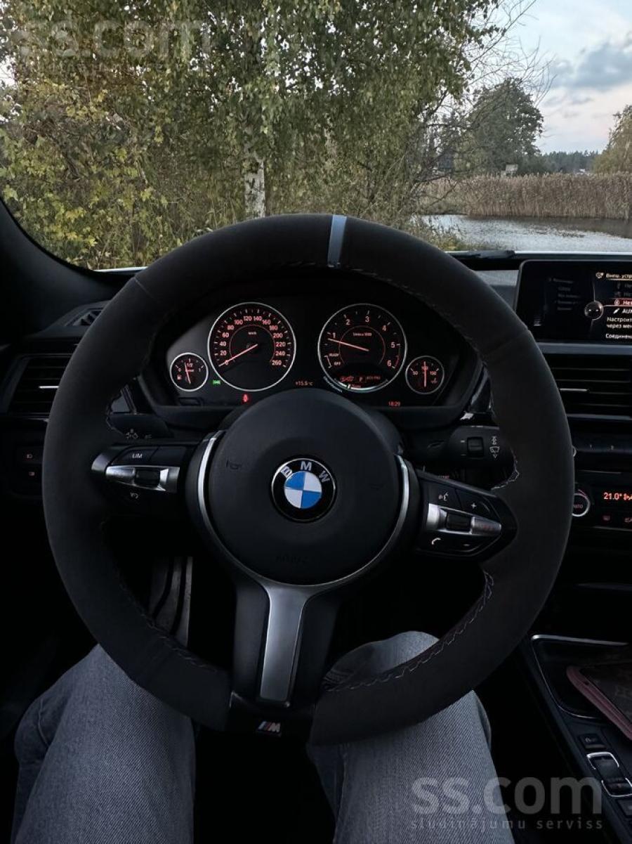 White BMW 318 2015 in Riga, with an engine capacity of 2.00 L and mileage of 242 thousand km for 14500 €, photo 8 on AUTOMOTO.COM.LV
