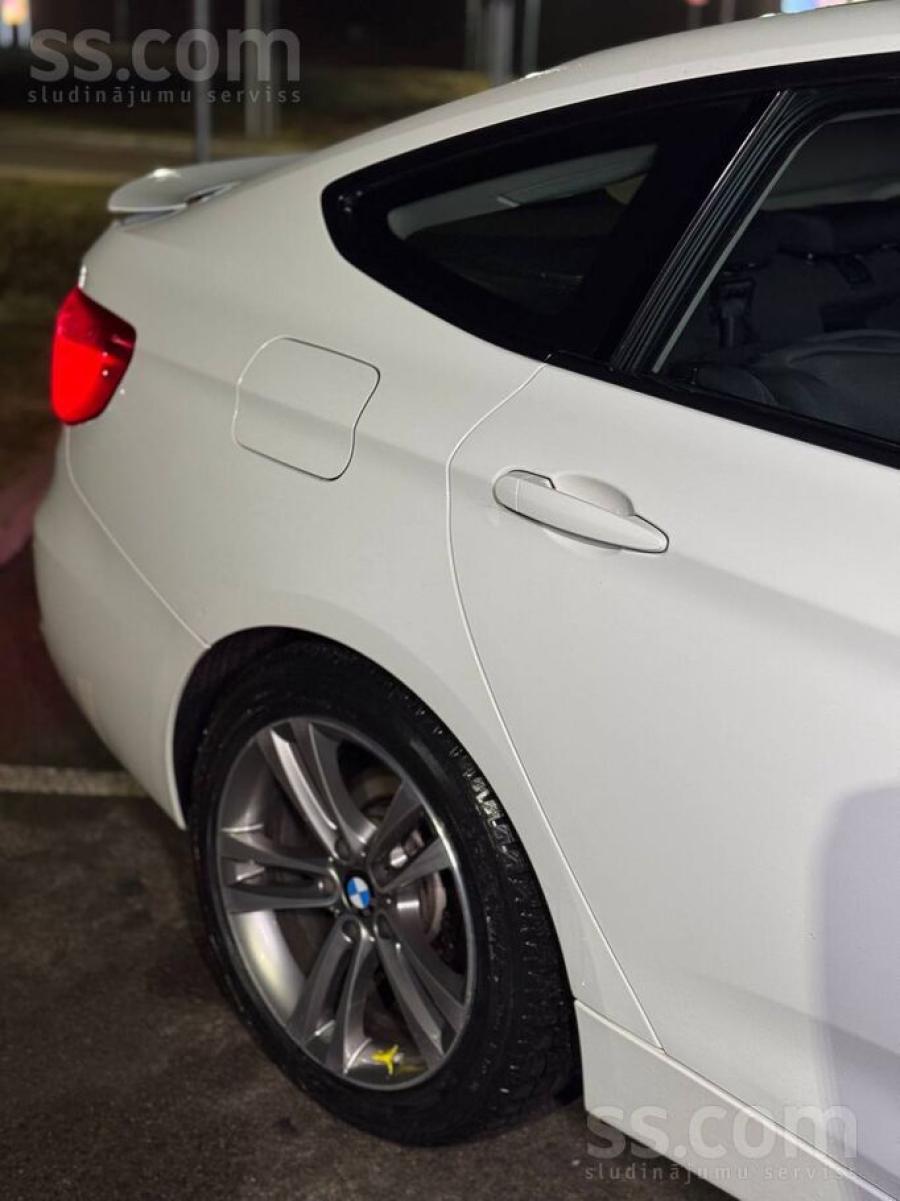 Белый БМВ 318 2017 в Рига, объемом двигателя 2.00 л и пробегом 272 тыс. км за 14000 €, фото 19 на AUTOMOTO.COM.LV