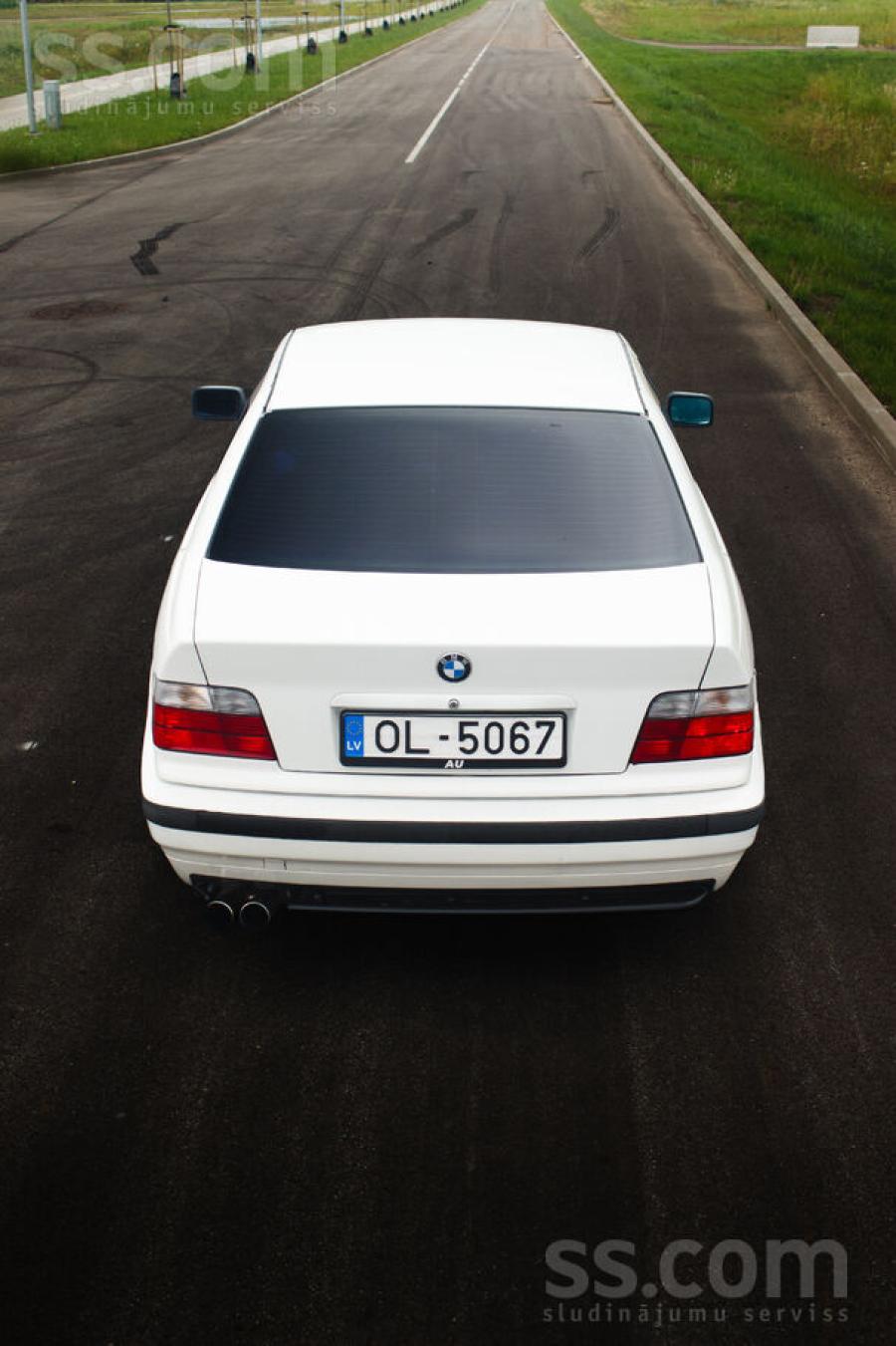 Balts BMW 318 1995 Liepāja, ar dzinēja tilpumu 3.00 L un nobraukumu 305 tūkst. km par 5000 €, foto 5 vietnē AUTOMOTO.COM.LV