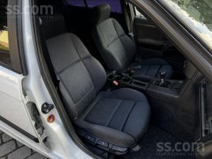 White BMW 318 1995 in Liepaja, with an engine capacity of 3.00 L and mileage of 305 thousand km for 6200 €, photo 9 on AUTOMOTO.COM.LV