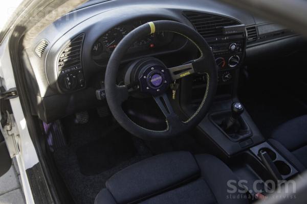 Balts BMW 318 1995 Liepāja, ar dzinēja tilpumu 3.00 L un nobraukumu 306 tūkst. km par 6200 €, foto 9 vietnē AUTOMOTO.COM.LV