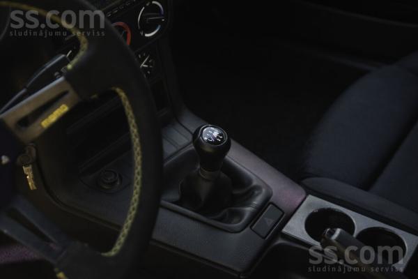 Balts BMW 318 1995 Liepāja, ar dzinēja tilpumu 3.00 L un nobraukumu 306 tūkst. km par 6200 €, foto 10 vietnē AUTOMOTO.COM.LV