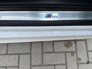 White BMW 318 2007 in Riga, with an engine capacity of 2.00 L and mileage of 367 thousand km for 4490 €, photo 12 on AUTOMOTO.COM.LV