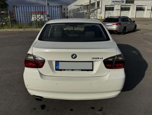 Balts BMW 318 2008 Panevēža, ar dzinēja tilpumu 2.00 L un nobraukumu 265 tūkst. km par 1350 €, foto 5 vietnē AUTOMOTO.COM.LV