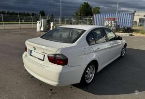 Balts BMW 318 2008 Panevēža, ar dzinēja tilpumu 2.00 L un nobraukumu 265 tūkst. km par 1350 €, foto 6 vietnē AUTOMOTO.COM.LV