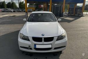 Balts BMW 318 2008 Panevēža, ar dzinēja tilpumu 2.00 L un nobraukumu 265 tūkst. km par 1350 €, foto 10 vietnē AUTOMOTO.COM.LV