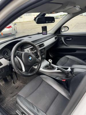 Balts BMW 318 2008 Panevēža, ar dzinēja tilpumu 2.00 L un nobraukumu 265 tūkst. km par 1350 €, foto 11 vietnē AUTOMOTO.COM.LV