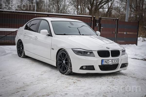 White BMW 318 2009 in Riga, with an engine capacity of 2.00 L and mileage of 0 thousand km for 6850 €, photo 3 on AUTOMOTO.COM.LV