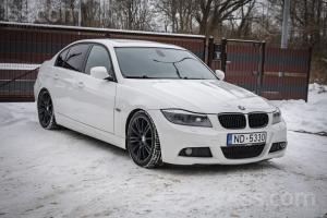 White BMW 318 2009 in Riga, with an engine capacity of 2.00 L and mileage of 0 thousand km for 6850 €, photo 3 on AUTOMOTO.COM.LV