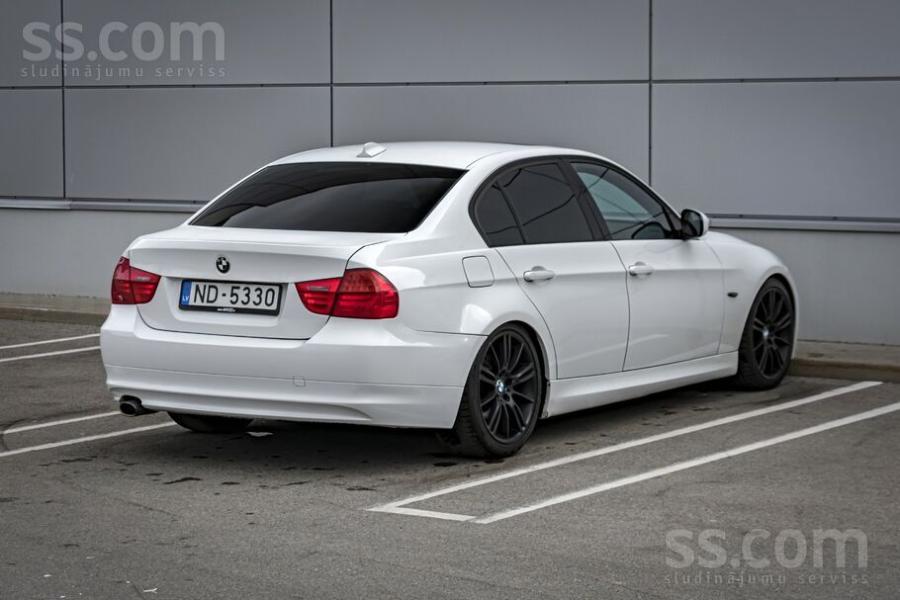 Balts BMW 318 2009 Rīga, ar dzinēja tilpumu 2.00 L un nobraukumu 356 tūkst. km par 5650 €, foto 5 vietnē AUTOMOTO.COM.LV