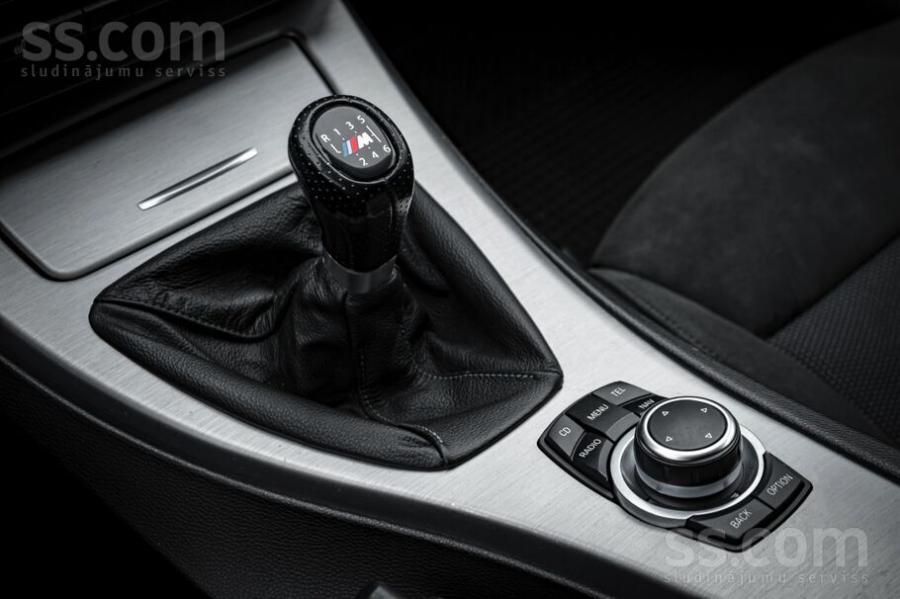 Balts BMW 318 2009 Rīga, ar dzinēja tilpumu 2.00 L un nobraukumu 356 tūkst. km par 5650 €, foto 25 vietnē AUTOMOTO.COM.LV