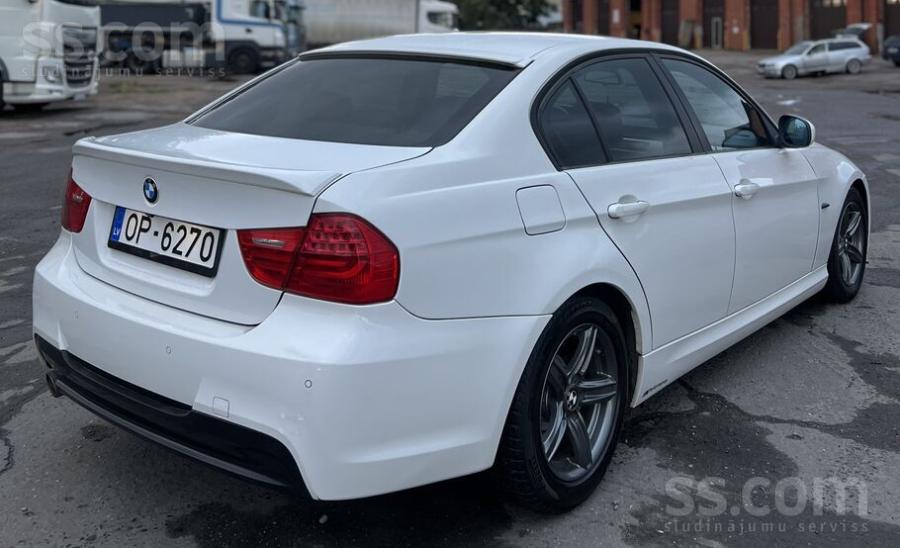 White BMW 318 2009 in Riga, with an engine capacity of 2.00 L and mileage of 0 thousand km for 4450 €, photo 7 on AUTOMOTO.COM.LV