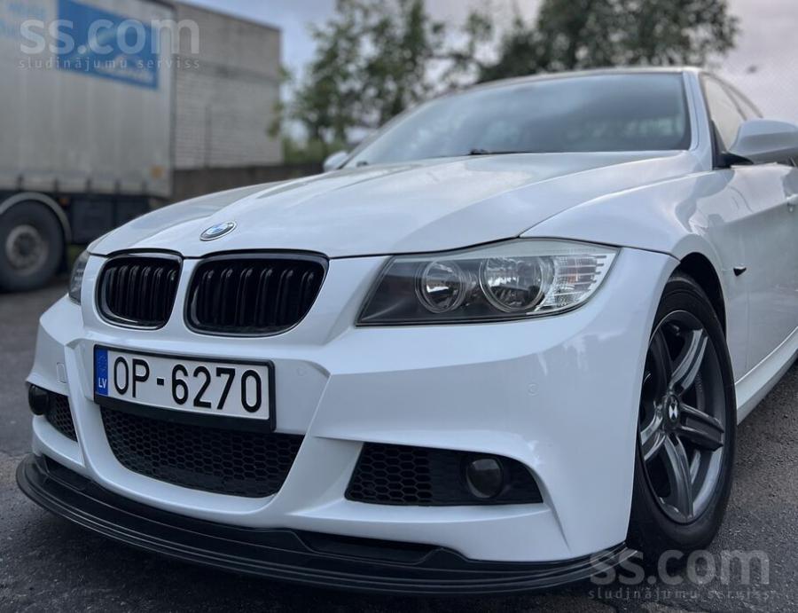 White BMW 318 2009 in Riga, with an engine capacity of 2.00 L and mileage of 0 thousand km for 4450 €, photo 9 on AUTOMOTO.COM.LV