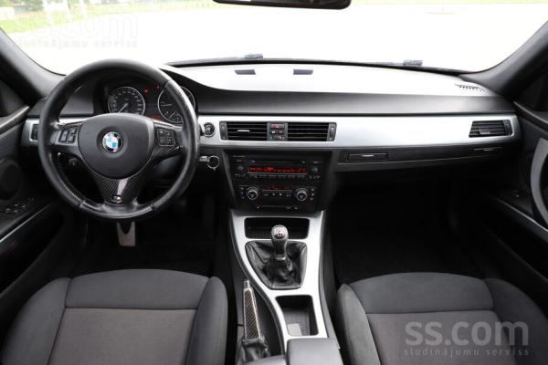 Balts BMW 318 2009 Tukums, ar dzinēja tilpumu 2.00 L un nobraukumu 320 tūkst. km par 4990 €, foto 8 vietnē AUTOMOTO.COM.LV