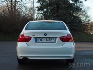 White BMW 318 2010 in Tukums, with an engine capacity of 2.00 L and mileage of 226 thousand km for 5599 €, photo 5 on AUTOMOTO.COM.LV