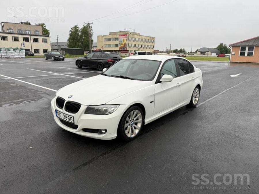 Balts BMW 318 2010 Ogre, ar dzinēja tilpumu 2.00 L un nobraukumu 0 tūkst. km par 4800 €, foto 3 vietnē AUTOMOTO.COM.LV