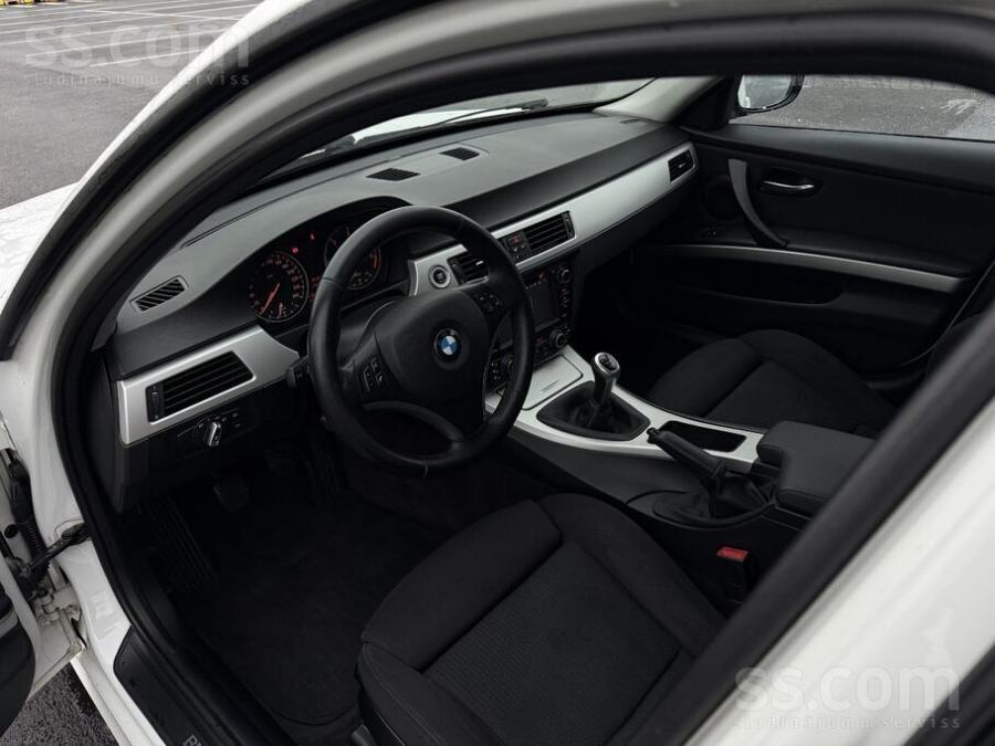 Balts BMW 318 2010 Ogre, ar dzinēja tilpumu 2.00 L un nobraukumu 0 tūkst. km par 4800 €, foto 6 vietnē AUTOMOTO.COM.LV