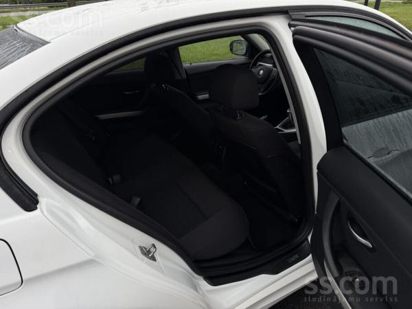 White BMW 318 2010 in Ogre, with an engine capacity of 2.00 L and mileage of 0 thousand km for 4800 €, photo 9 on AUTOMOTO.COM.LV