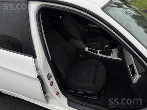 Balts BMW 318 2010 Ogre, ar dzinēja tilpumu 2.00 L un nobraukumu 0 tūkst. km par 4800 €, foto 13 vietnē AUTOMOTO.COM.LV