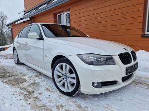 White BMW 318 2011 in Ukmerge, with an engine capacity of 2.00 L and mileage of 203 thousand km for 4490 €, photo  on AUTOMOTO.COM.LV
