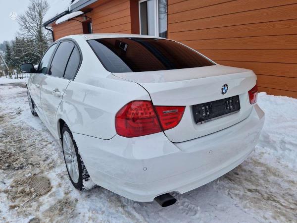 Balts BMW 318 2011 Ukmergė, ar dzinēja tilpumu 2.00 L un nobraukumu 203 tūkst. km par 4490 €, foto 8 vietnē AUTOMOTO.COM.LV