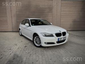 Balts BMW 318 2011 Jelgava, ar dzinēja tilpumu 2.00 L un nobraukumu 376 tūkst. km par 4680 €, foto  vietnē AUTOMOTO.COM.LV