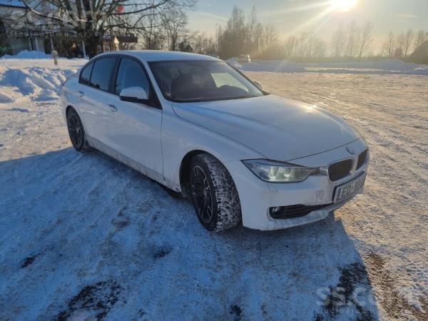 Balts BMW 318 2012 Rīga, ar dzinēja tilpumu 2.00 L un nobraukumu 274 tūkst. km par 7000 €, foto 2 vietnē AUTOMOTO.COM.LV