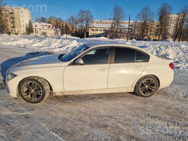 Balts BMW 318 2012 Rīga, ar dzinēja tilpumu 2.00 L un nobraukumu 274 tūkst. km par 7000 €, foto 5 vietnē AUTOMOTO.COM.LV