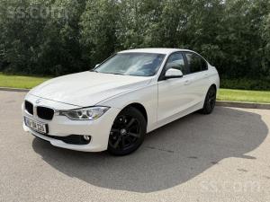 White BMW 318 2012 in Riga, with an engine capacity of 2.00 L and mileage of 200 thousand km for 7600 €, photo 3 on AUTOMOTO.COM.LV