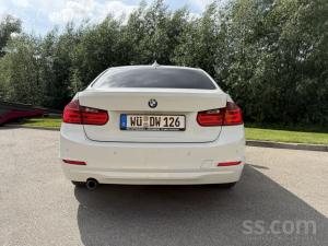White BMW 318 2012 in Riga, with an engine capacity of 2.00 L and mileage of 200 thousand km for 7600 €, photo 7 on AUTOMOTO.COM.LV