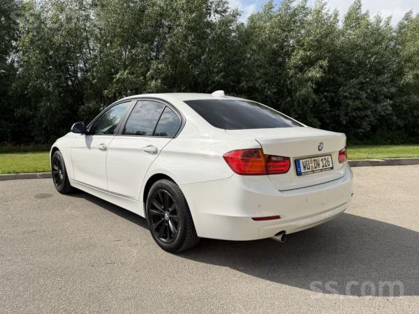 White BMW 318 2012 in Riga, with an engine capacity of 2.00 L and mileage of 200 thousand km for 7600 €, photo 7 on AUTOMOTO.COM.LV