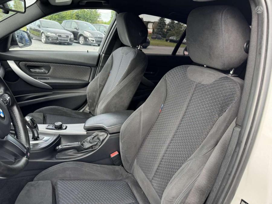 Balts BMW 318 2012 Telšiai, ar dzinēja tilpumu 2.00 L un nobraukumu 251 tūkst. km par 9700 €, foto 17 vietnē AUTOMOTO.COM.LV