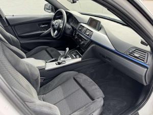 Balts BMW 318 2012 Telšiai, ar dzinēja tilpumu 2.00 L un nobraukumu 251 tūkst. km par 9700 €, foto 24 vietnē AUTOMOTO.COM.LV