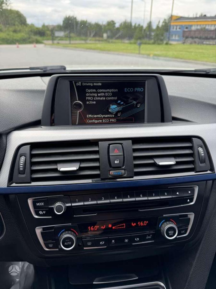 Balts BMW 318 2012 Telšiai, ar dzinēja tilpumu 2.00 L un nobraukumu 251 tūkst. km par 9700 €, foto 29 vietnē AUTOMOTO.COM.LV