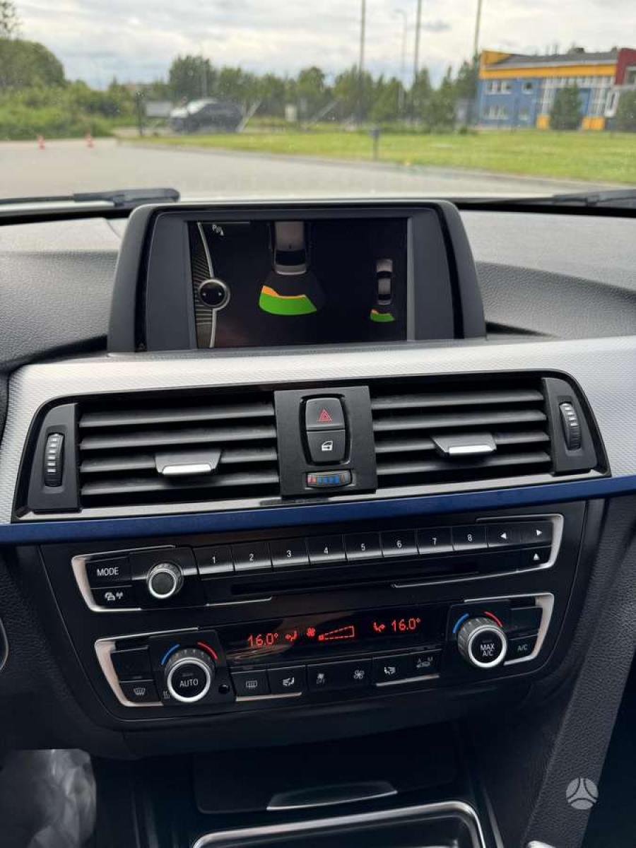 Balts BMW 318 2012 Telšiai, ar dzinēja tilpumu 2.00 L un nobraukumu 251 tūkst. km par 9700 €, foto 33 vietnē AUTOMOTO.COM.LV
