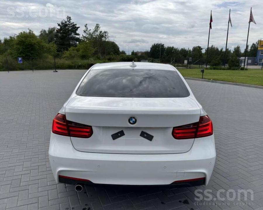 Balts BMW 318 2012 Telšiai, ar dzinēja tilpumu 2.00 L un nobraukumu 250 tūkst. km par 9690 €, foto 8 vietnē AUTOMOTO.COM.LV