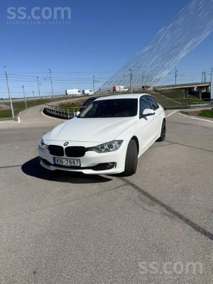 White BMW 318 2013 in Riga, with an engine capacity of 2.00 L and mileage of 230 thousand km for 8400 €, photo 5 on AUTOMOTO.COM.LV