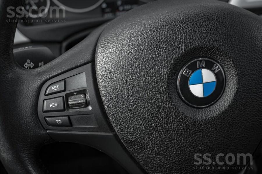 White BMW 318 2013 in Riga, with an engine capacity of 2.00 L and mileage of 231 thousand km for 9500 €, photo 21 on AUTOMOTO.COM.LV