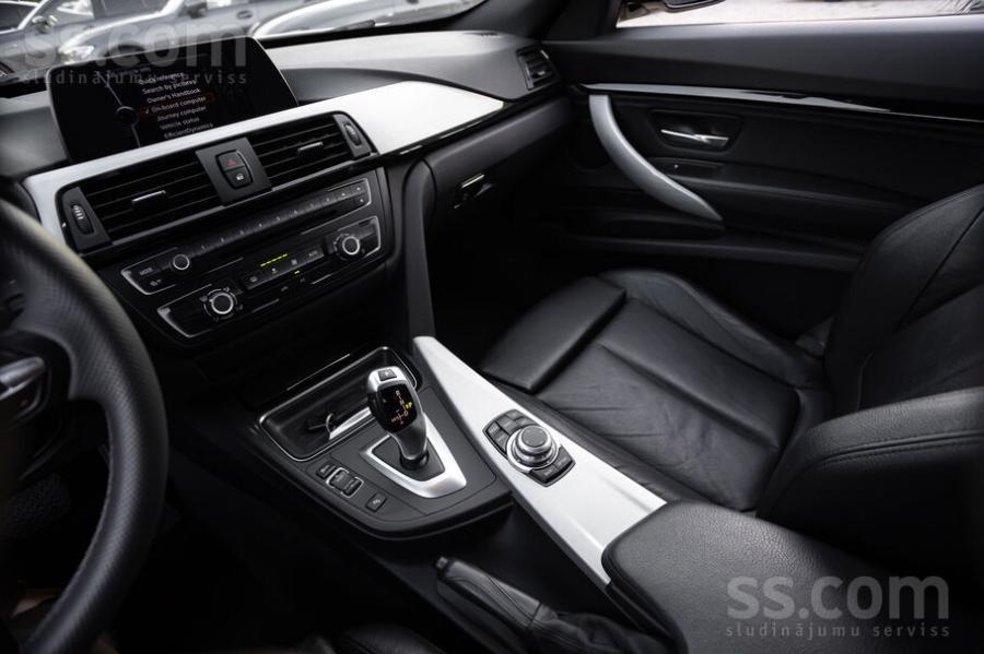 White BMW 318 2013 in Jelgava, with an engine capacity of 2.00 L and mileage of 282 thousand km for 9900 €, photo 15 on AUTOMOTO.COM.LV