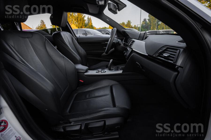 White BMW 318 2013 in Jelgava, with an engine capacity of 2.00 L and mileage of 282 thousand km for 9900 €, photo 18 on AUTOMOTO.COM.LV