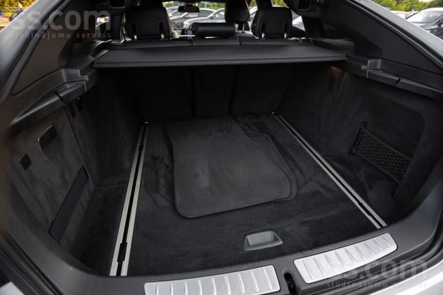 White BMW 318 2013 in Jelgava, with an engine capacity of 2.00 L and mileage of 282 thousand km for 9900 €, photo 28 on AUTOMOTO.COM.LV