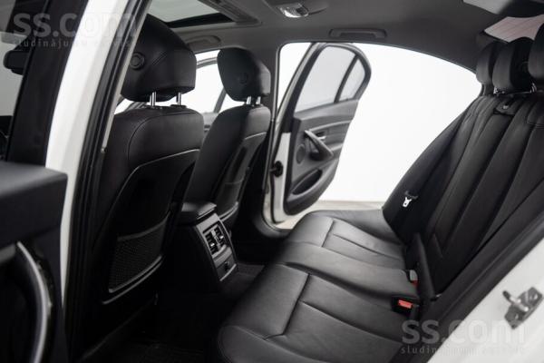 Белый БМВ 318 2013 в Таллин, объемом двигателя 2.00 л и пробегом 169 тыс. км за 12999 €, фото 11 на AUTOMOTO.COM.LV