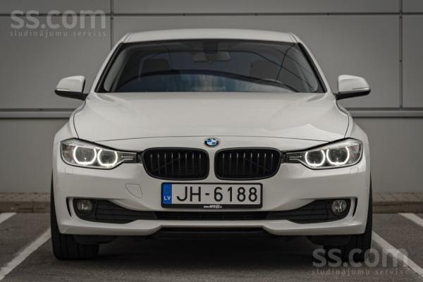 BMW 318 2013 in Riga on AUTOMOTO.COM.LV White BMW 318 2013 in Riga, with an engine capacity of 2.00 L and mileage of 231 thousand km for 8500 €, photo 3 on AUTOMOTO.COM.LV