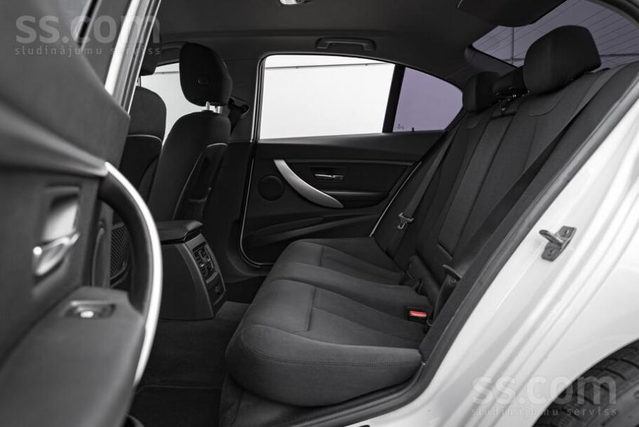 Balts BMW 318 2013 Rīga, ar dzinēja tilpumu 2.00 L un nobraukumu 231 tūkst. km par 8500 €, foto 10 vietnē AUTOMOTO.COM.LV