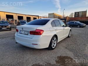 White BMW 318 2015 in Liepaja, with an engine capacity of 2.00 L and mileage of 348 thousand km for 7990 €, photo 5 on AUTOMOTO.COM.LV