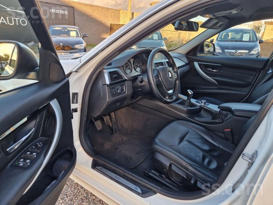 White BMW 318 2015 in Liepaja, with an engine capacity of 2.00 L and mileage of 348 thousand km for 7990 €, photo 12 on AUTOMOTO.COM.LV