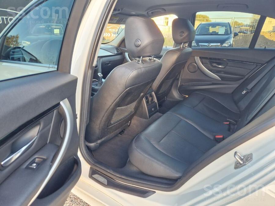 White BMW 318 2015 in Liepaja, with an engine capacity of 2.00 L and mileage of 348 thousand km for 7990 €, photo 14 on AUTOMOTO.COM.LV