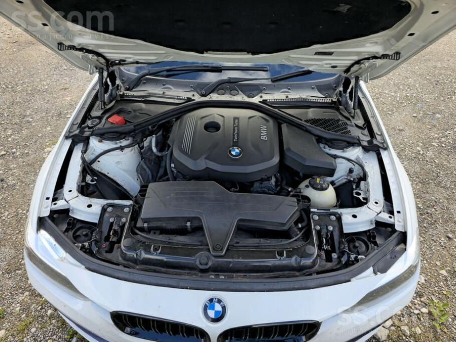 White BMW 318 2015 in Riga, with an engine capacity of 1.80 L and mileage of 295 thousand km for 4200 €, photo 13 on AUTOMOTO.COM.LV