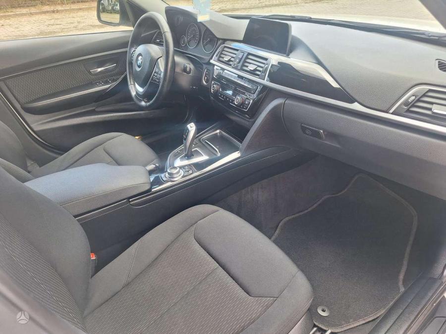 White BMW 318 2015 in Marijampole, with an engine capacity of 1.50 L and mileage of 280 thousand km for 9600 €, photo 14 on AUTOMOTO.COM.LV